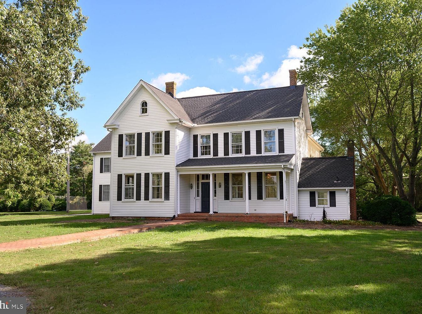 Unique 1920 Victorian Farmhouse in Trappe, Maryland, Offering 100 ...