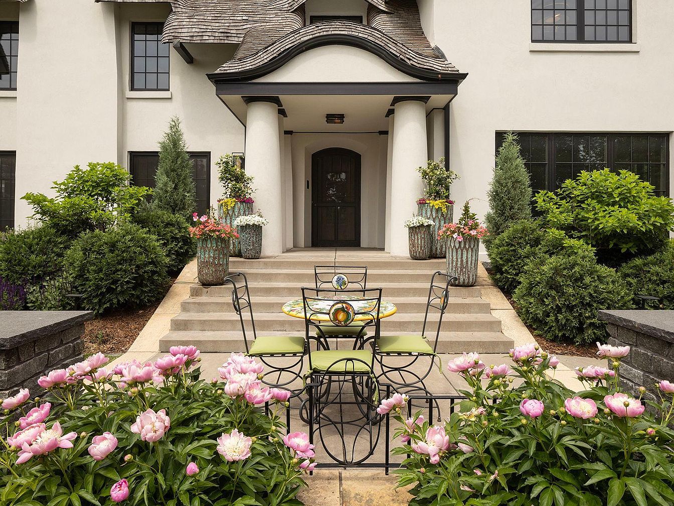 Splendid 1922 Cotswold Cottage in Minneapolis, Minnesota, Featuring ...