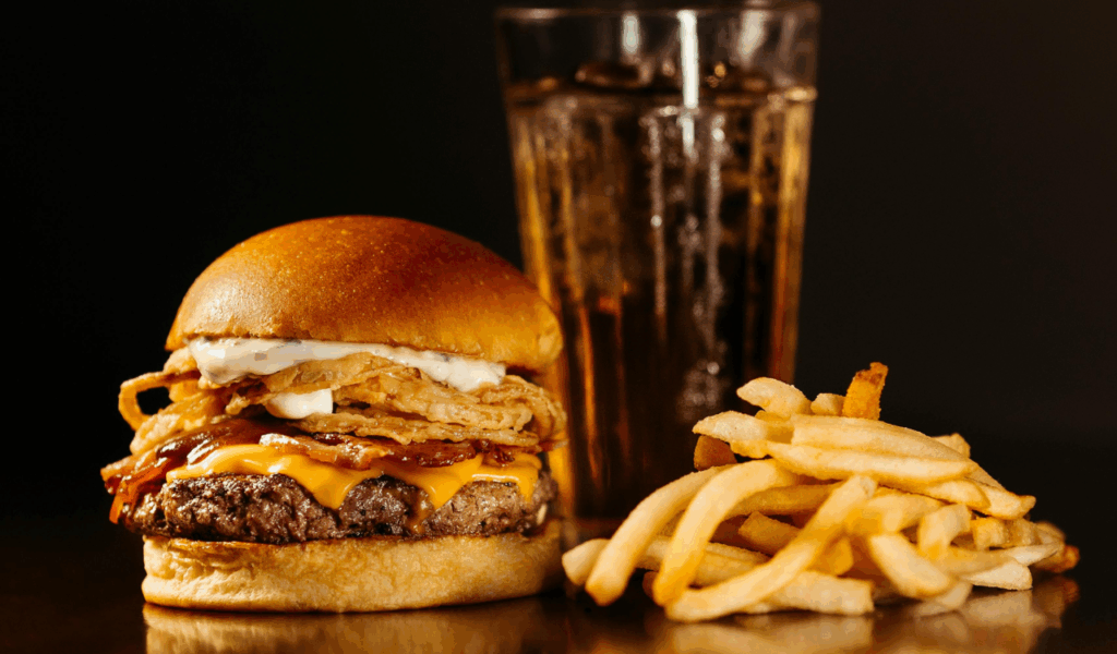 8 Fast-Food “Value Meals” Cashiers Say Rip You Off – Big Green House