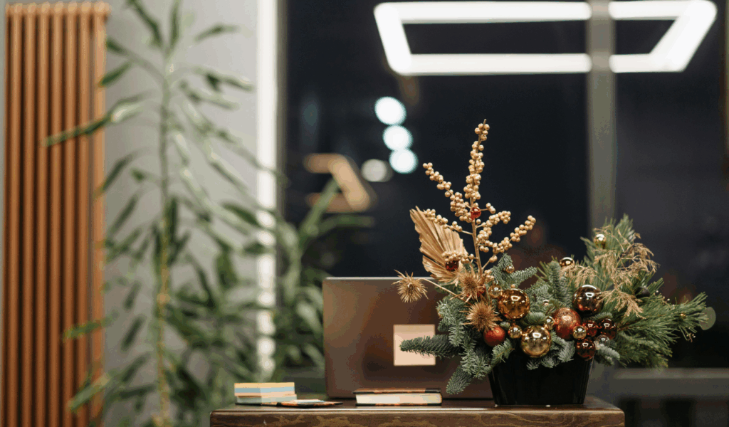 14 Holiday Decorating Shortcuts That Backfired – Big Green House