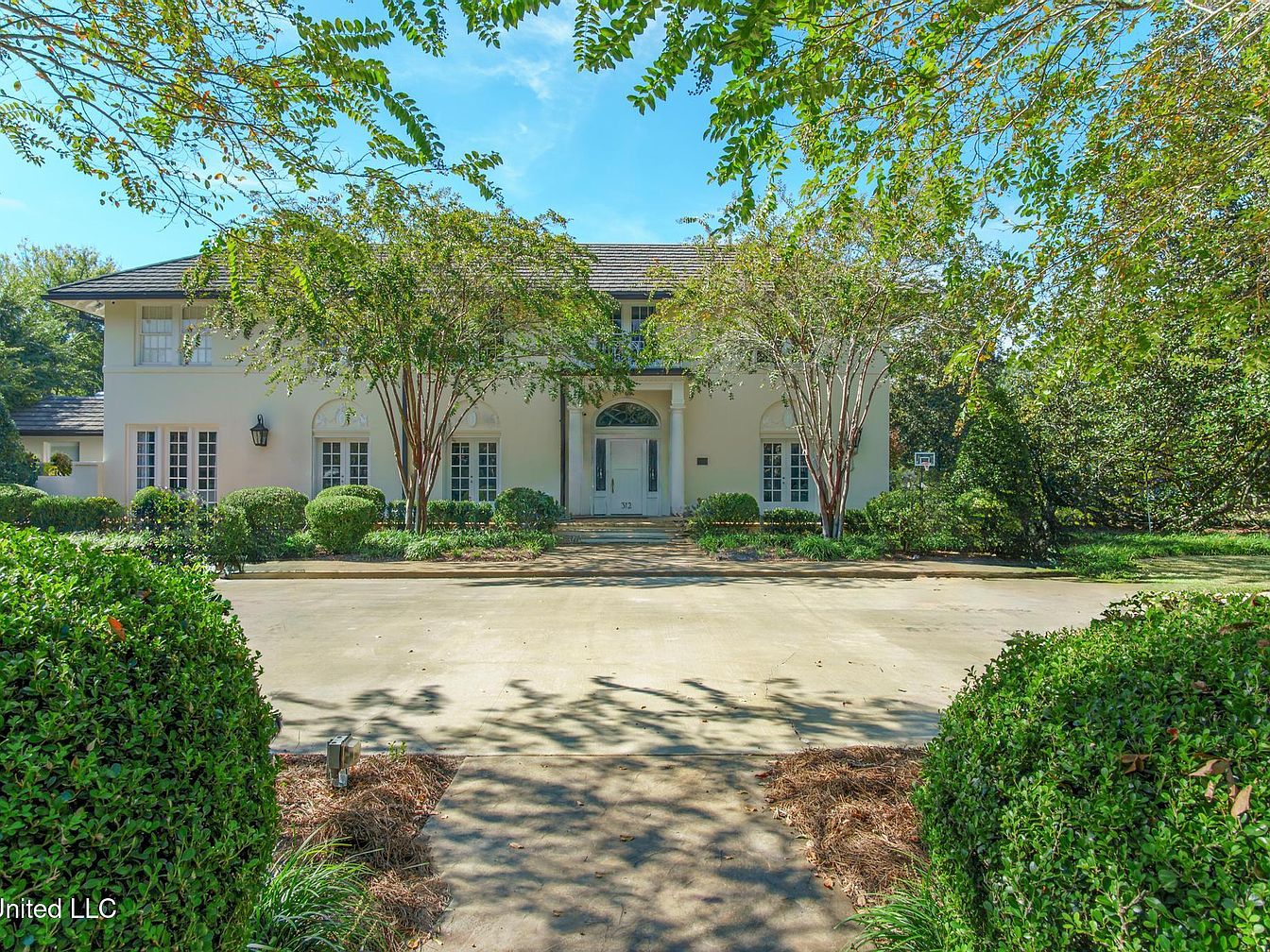 Extraordinary 1925 Mediterranean Masterpiece in Hattiesburg ...