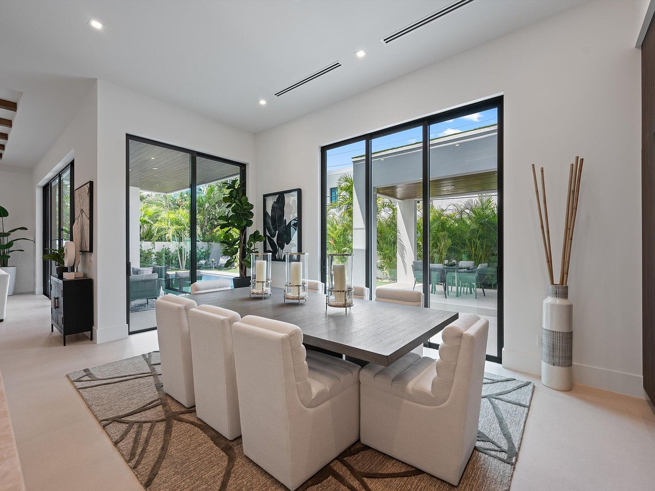 Experience Luxury in Boca Raton, Florida Home Featuring a Mono Stringer ...