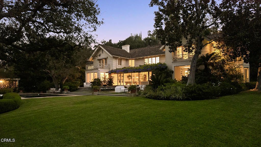 1908 Craftsman Home in Pasadena, California, Featuring Meticulous ...