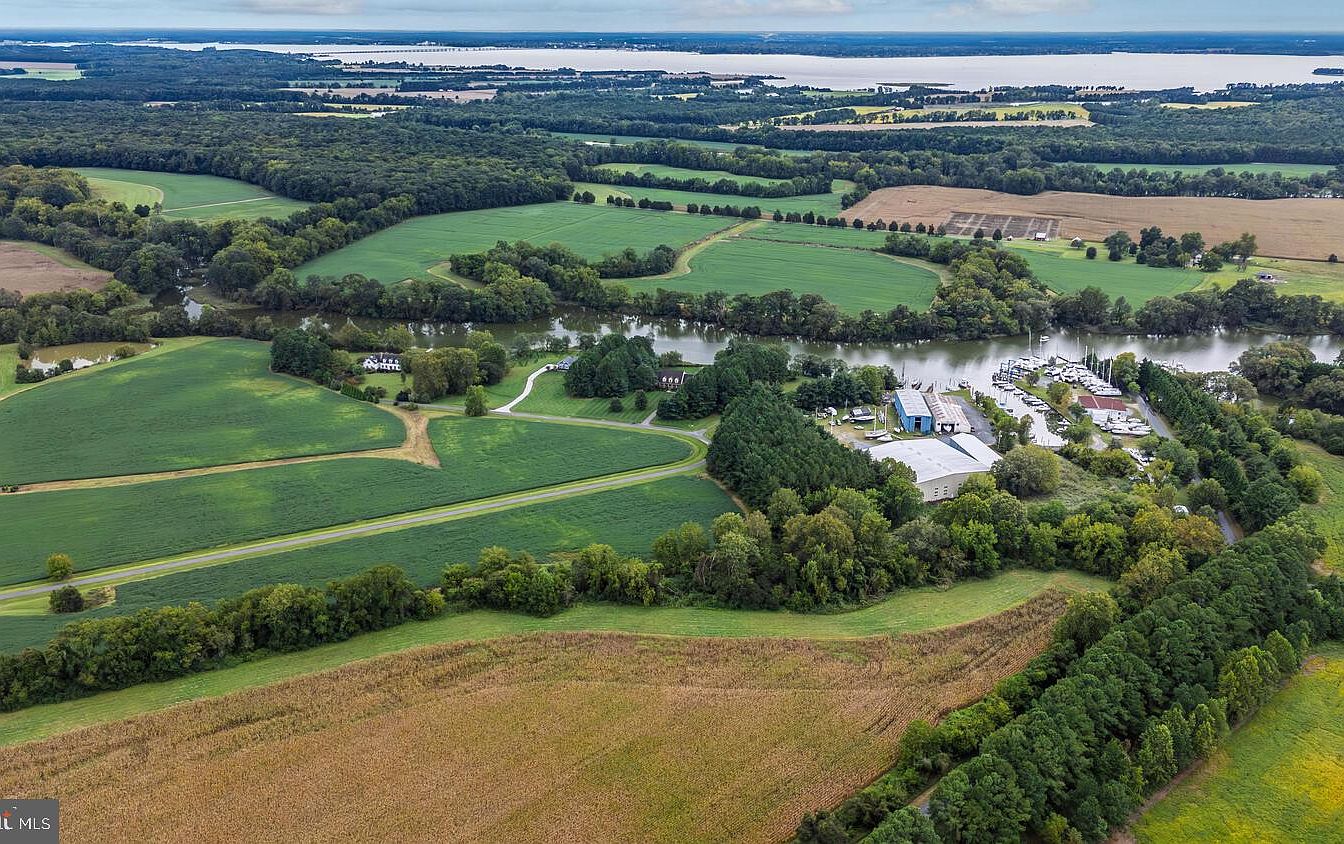 Unique 1920 Victorian Farmhouse in Trappe, Maryland, Offering 100 ...