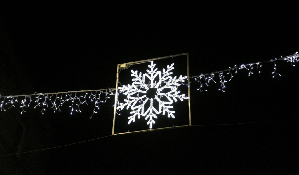 13 Seasonal Décor Pieces That Didn’t Quite Work in Everyday Homes – Big ...